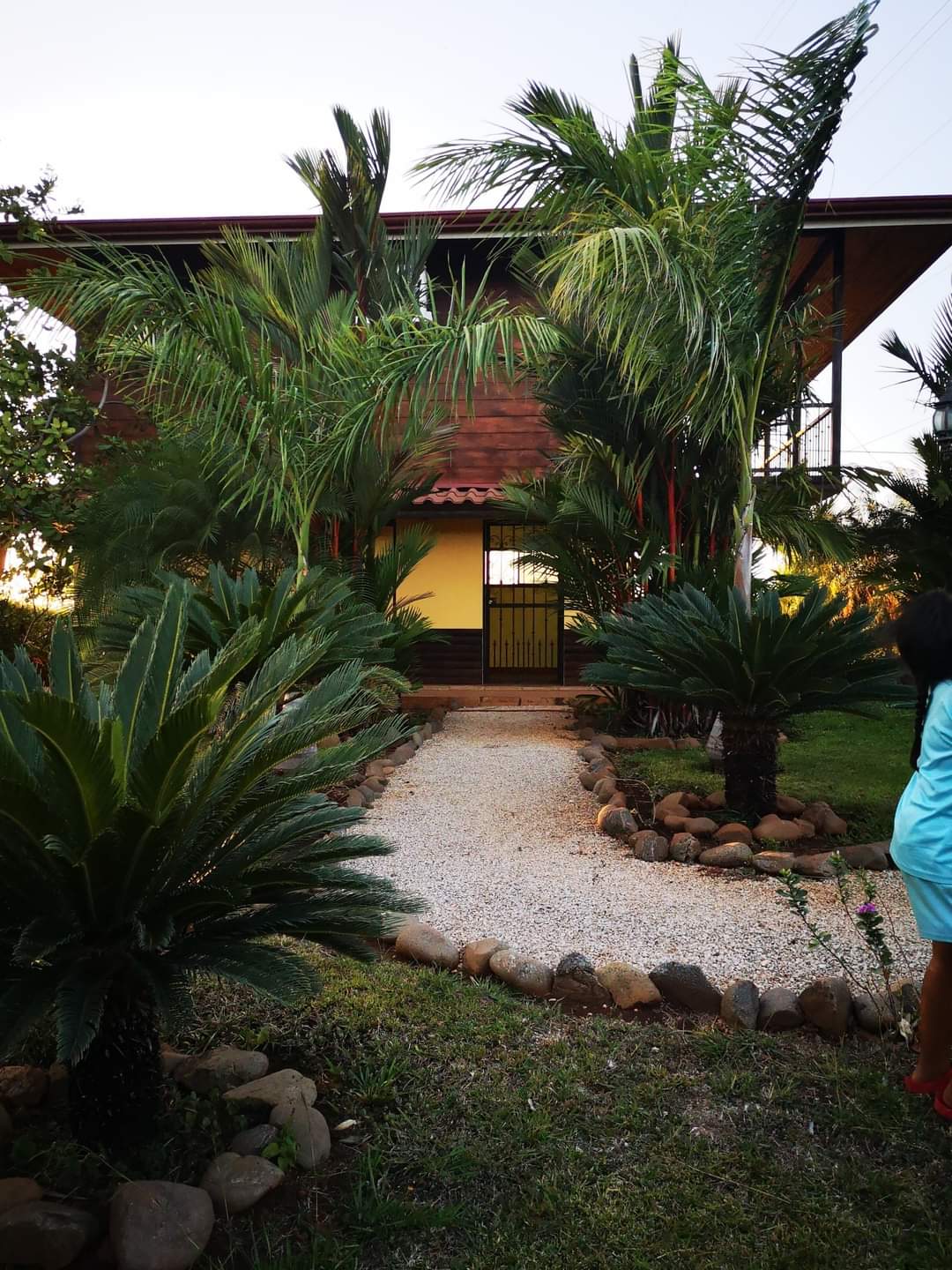 Tiny House │ Tropical Garden │ Esparza | RE/MAX Costa Rica Real Estate