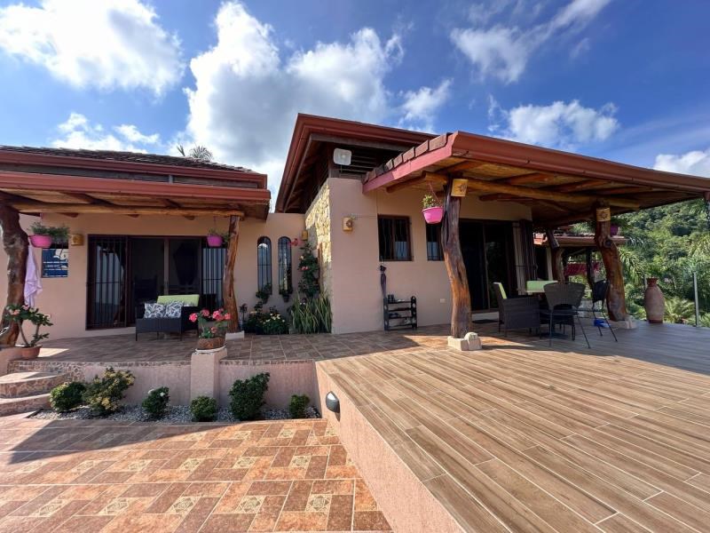 EXCEPTIONAL PROPERTY, AN EAGLE'S NEST IN A LUSH GREEN ENVIRONMENT ...