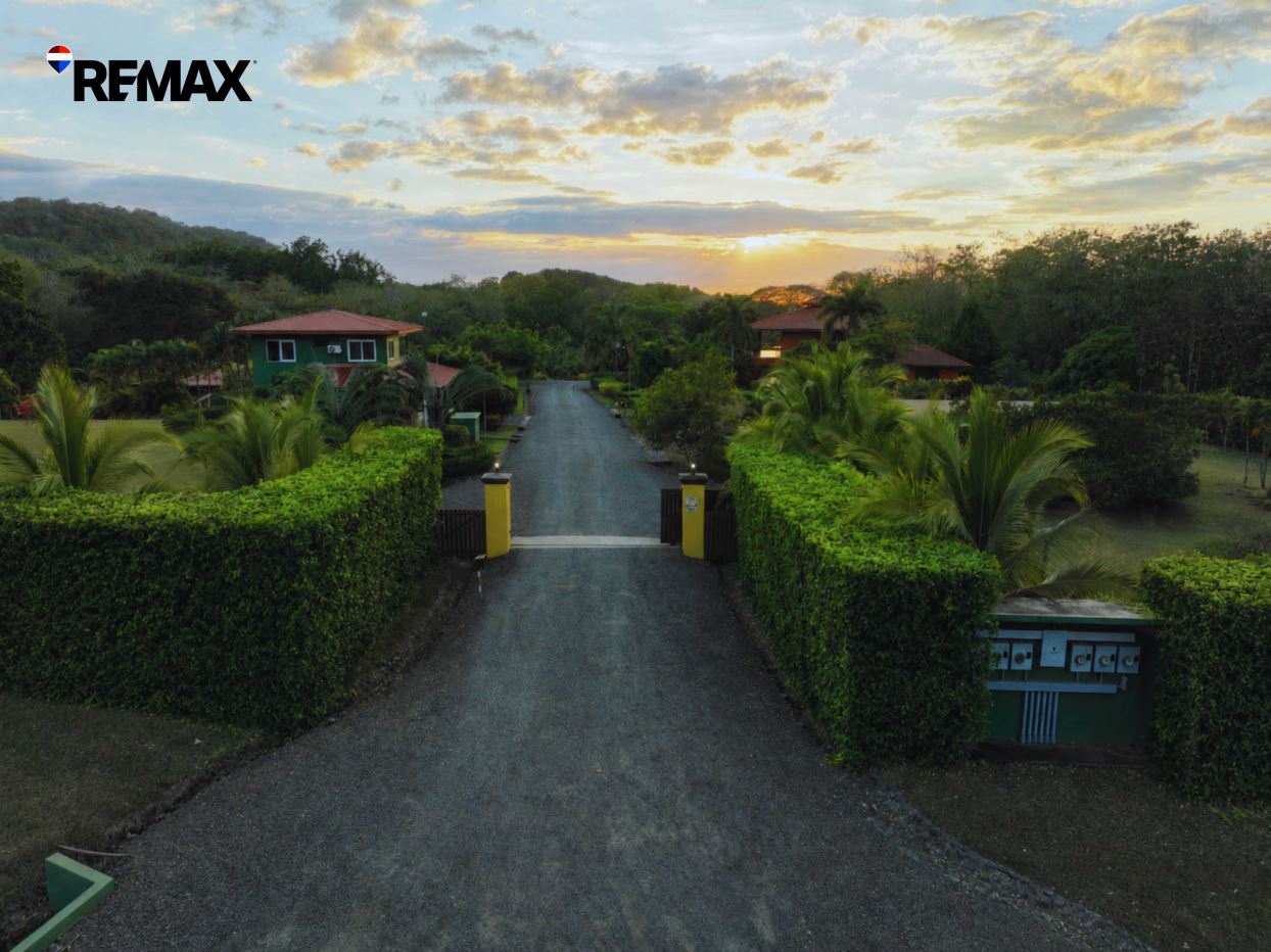 Punta Dakota – Boutique Retreat & Investment Estate Near Playa Coyote ...