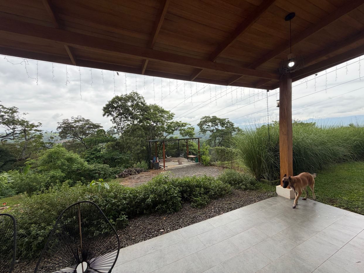 Tastefully finished home in the Atenas countryside Atenas, Alajuela ...